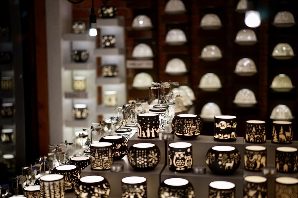 Inovatyvių verslo modelių kūrimas prisitaikant prie besikeičiančios ...